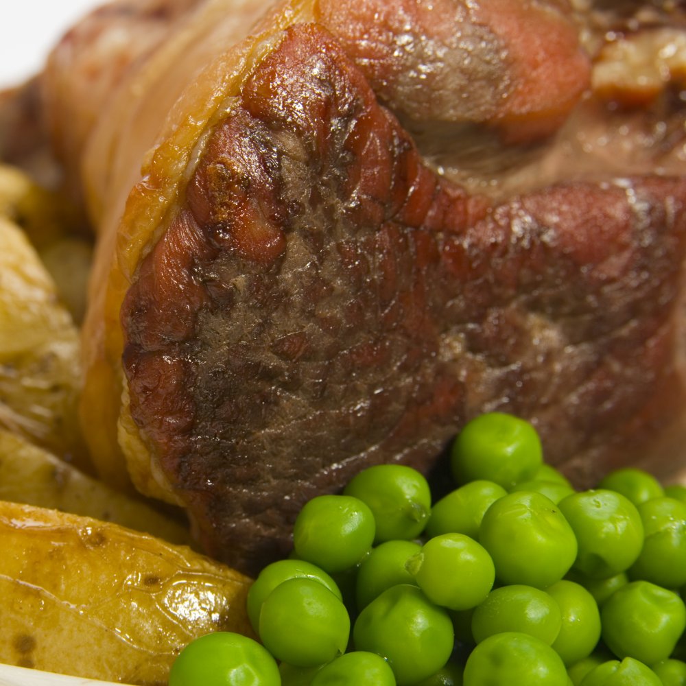Organic Lamb, Meat Boxes UK, Butcher Farms Near Me – Graig Farm